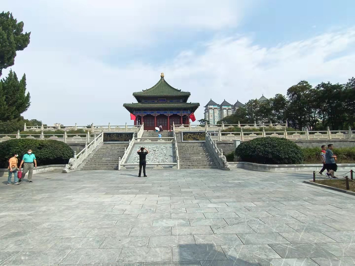 The twelfth hour in Chang'an-Tour Xingqing Palace - iNEWS
