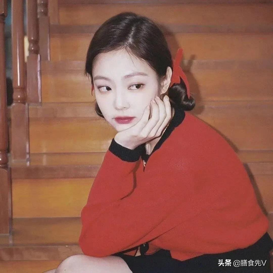 Jennie: The stuffed buns are the cutest - iNEWS