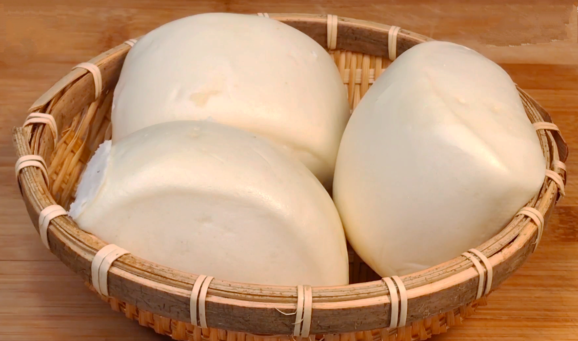 To save the steamed buns during the New Year, don't put them in the ...