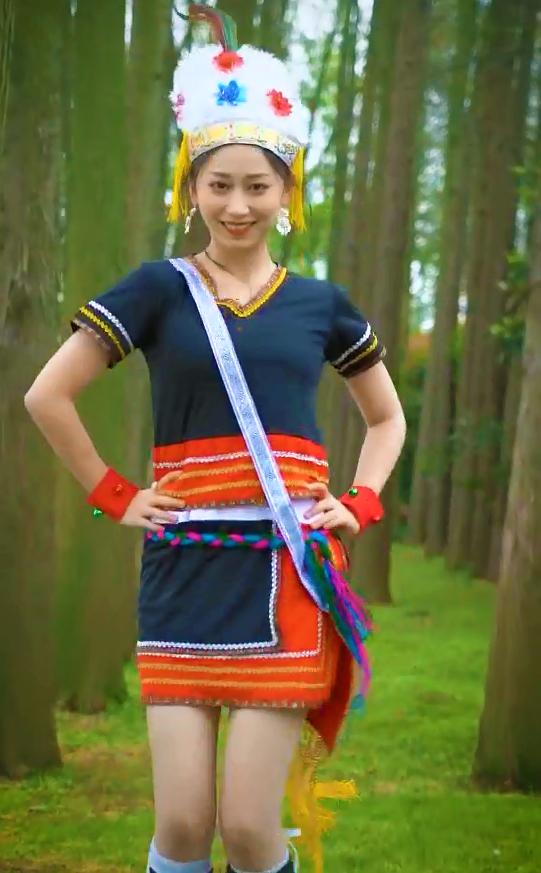 Collection of 56 Chinese Nationalities (10) - iNEWS