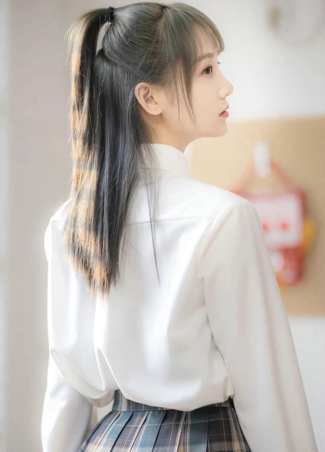 Looking at the stars from the abyss Liu Lifei - iNEWS