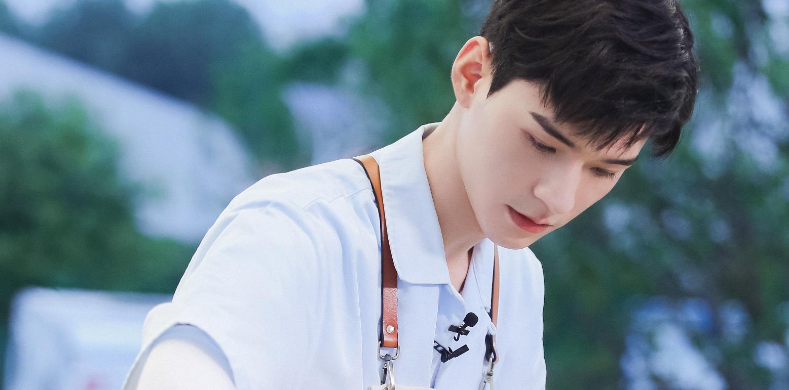 Chef Gong Jun is online!I cook spicy lobster in a Chinese restaurant ...