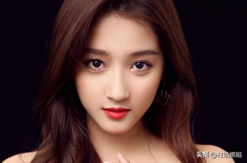 Lu Han's background has finally been exposed. Is this the confidence he and "Jingquan Gege" are ...