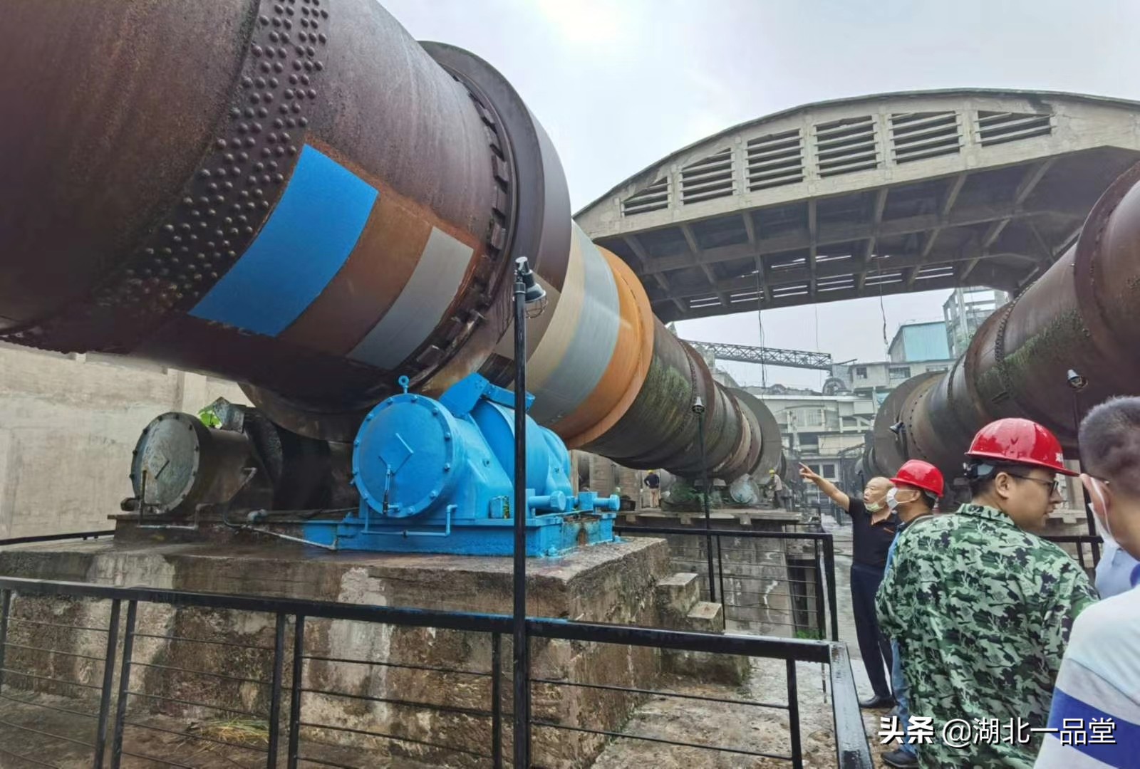 Why is the Huaxin Cement Plant built in 1946 a century-old enterprise ...