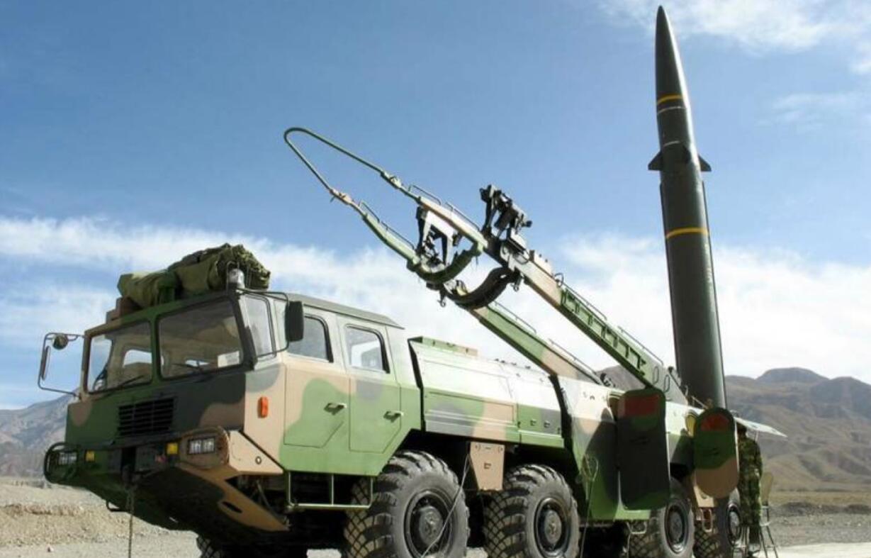 Japanese media: Two Dongfeng missiles hit the moving target ...