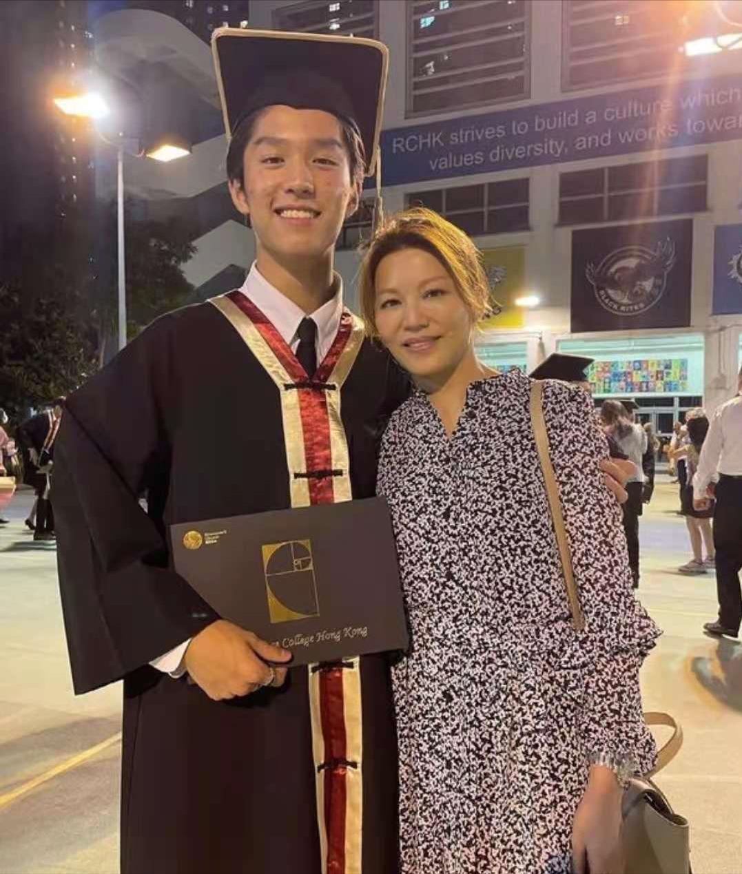 Divorce is still family!Lin Xiaofeng and Kang Zini are responsible ...