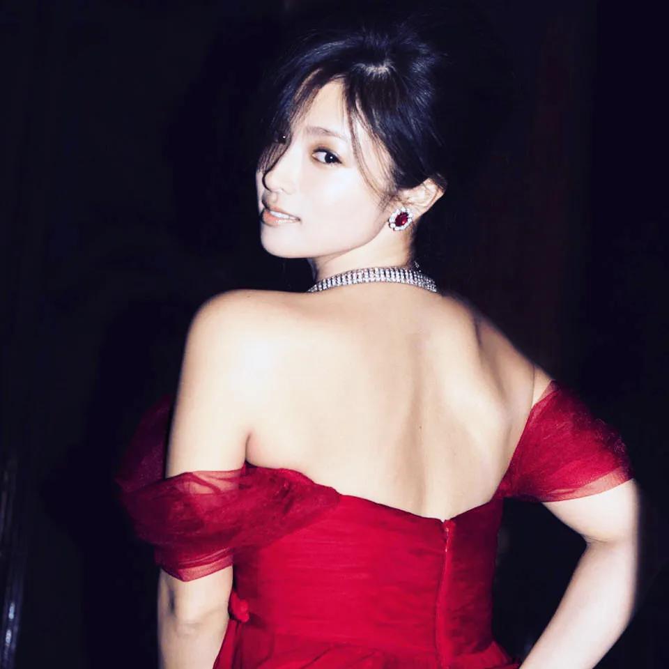 Fukada Kyoko-Japanese Goddess of Immortality - iNEWS