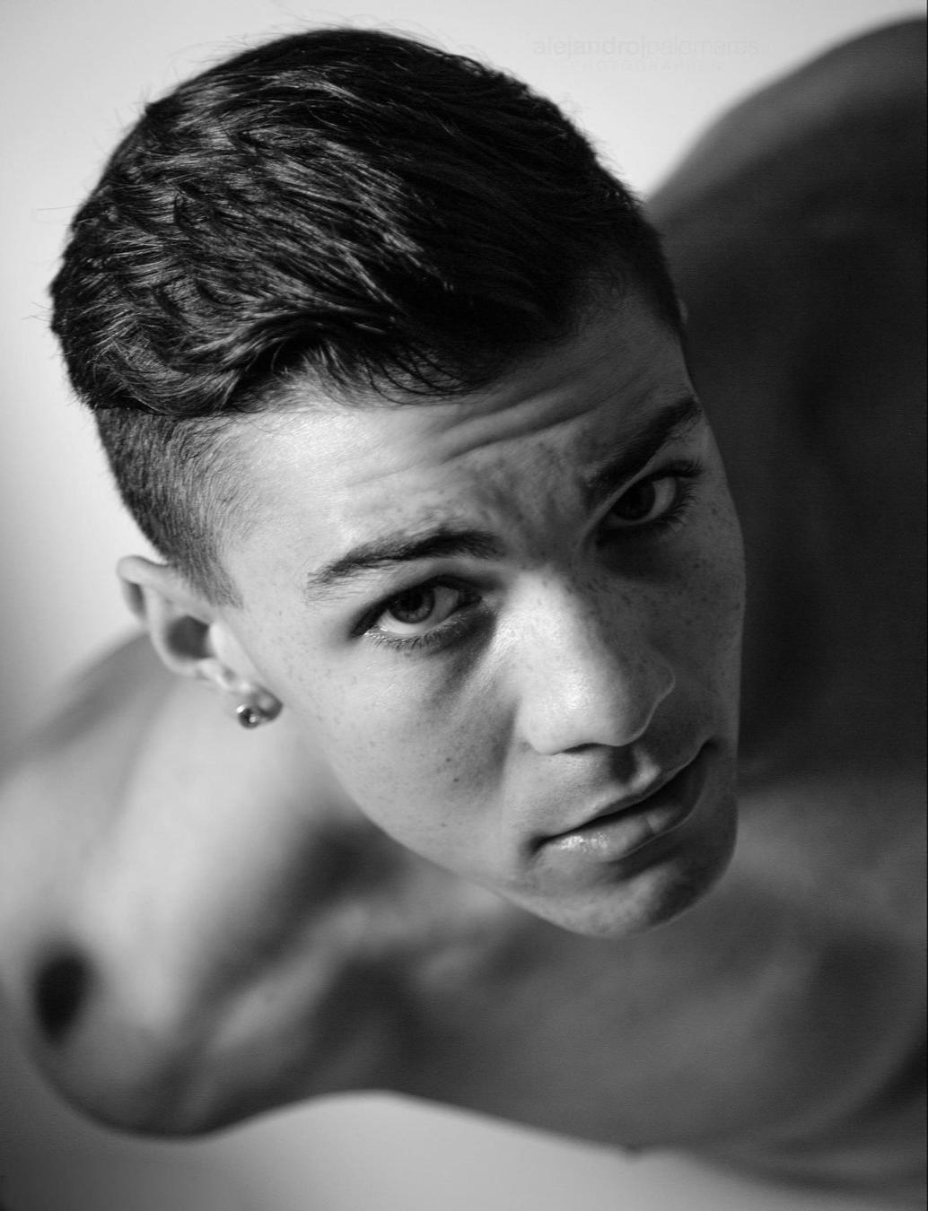 Helix Studios actor died unexpectedly at the age of 22 - iNEWS