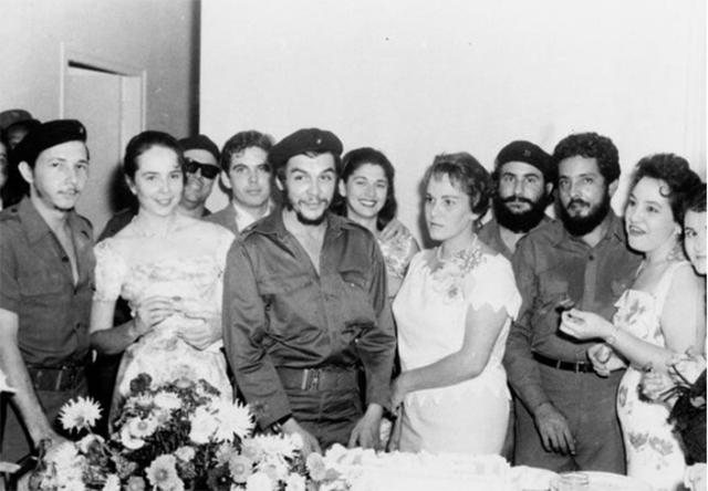 Che Guevara's Beautiful Wife: A Close Aide In The Fight, What Is The ...
