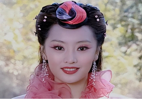 All the protagonists and supporting roles are matched, revisit "Happy ...