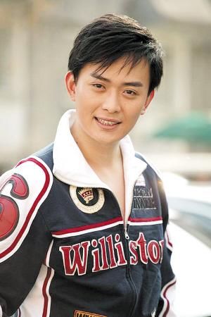 48-year-old Huang Haibing has also started acting as a father!Has ...
