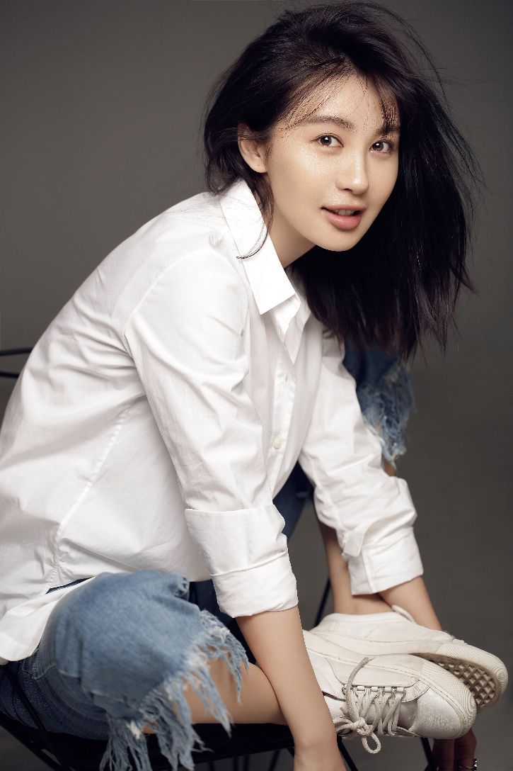 Perfect body-the second shot of Li Fei'er photo - iNEWS