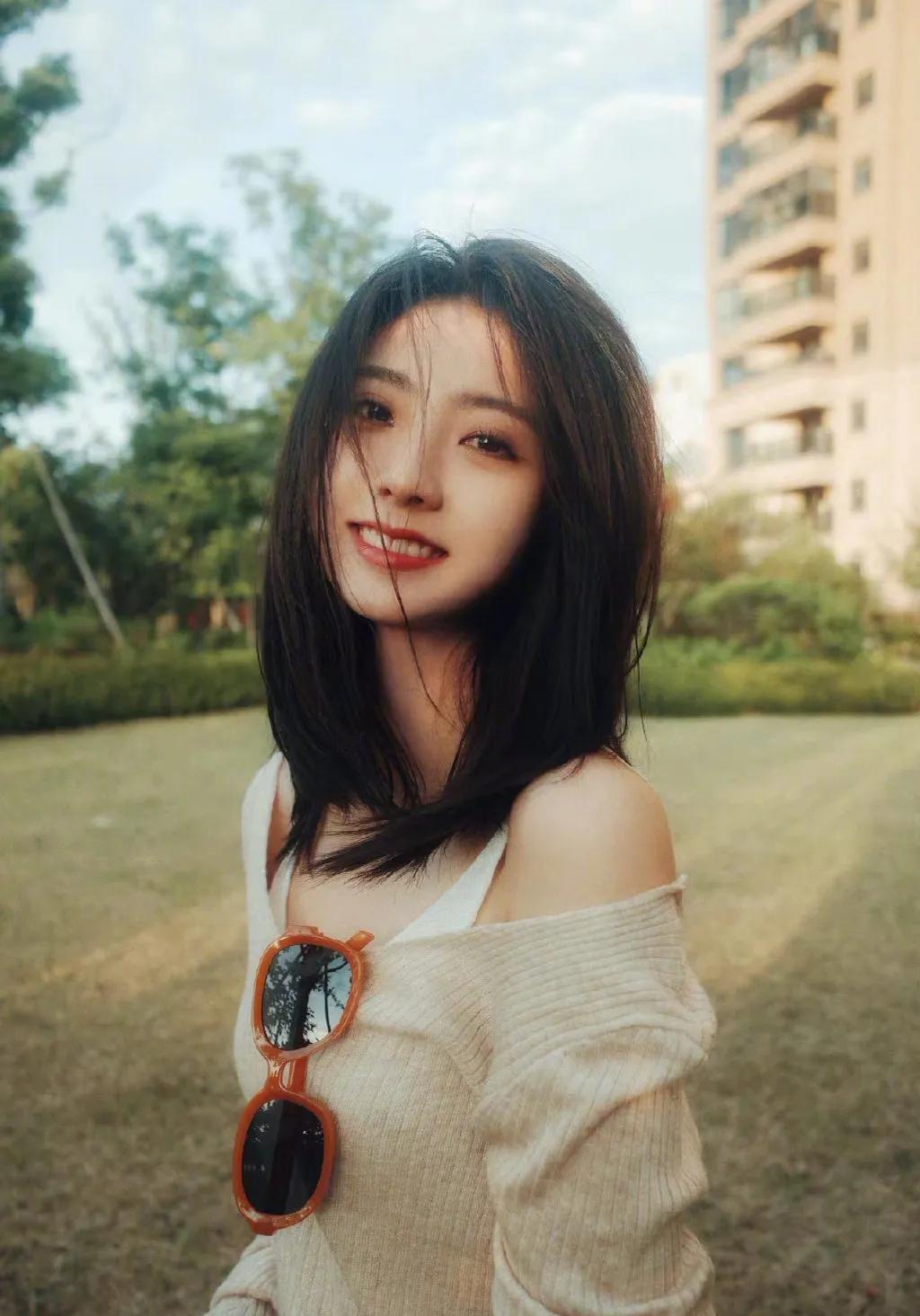 100 photos of superb beauties, Shen Yu Luo Yan - iNEWS