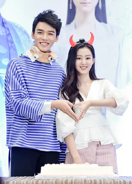 Qian Xi's girlfriend?Yang Mi development?Song Weilong is in love?Gong Jun is in love?How is Deng ...