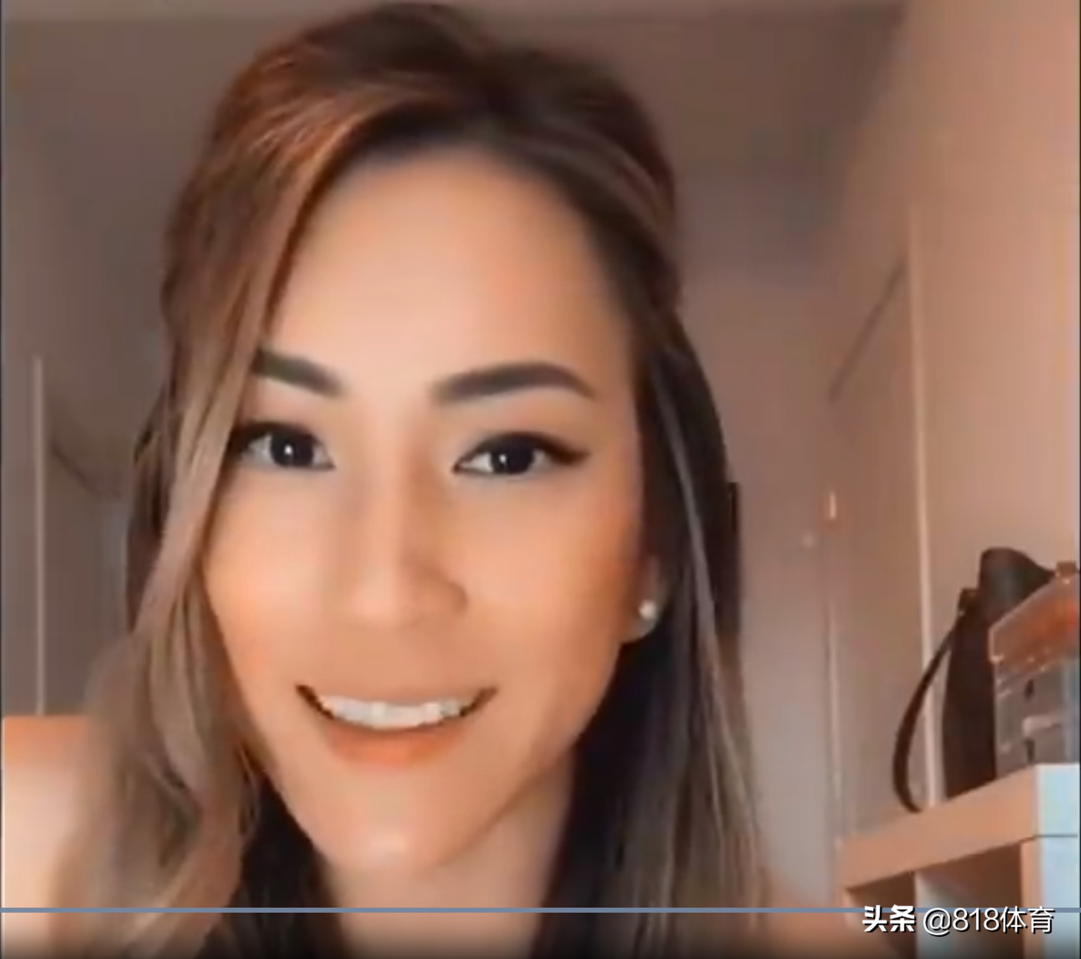 Peach Blossom! Beauty net celebrity invites Jeremy Lin to join her ...