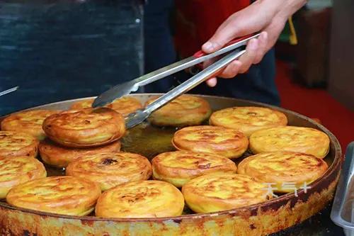 "Special Snacks" Nostalgia for the dry buns in their hometown of ...