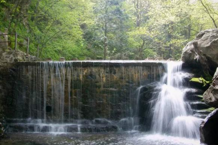 Suizhou Super Large Mountain Park, with uninterrupted mountains and ...