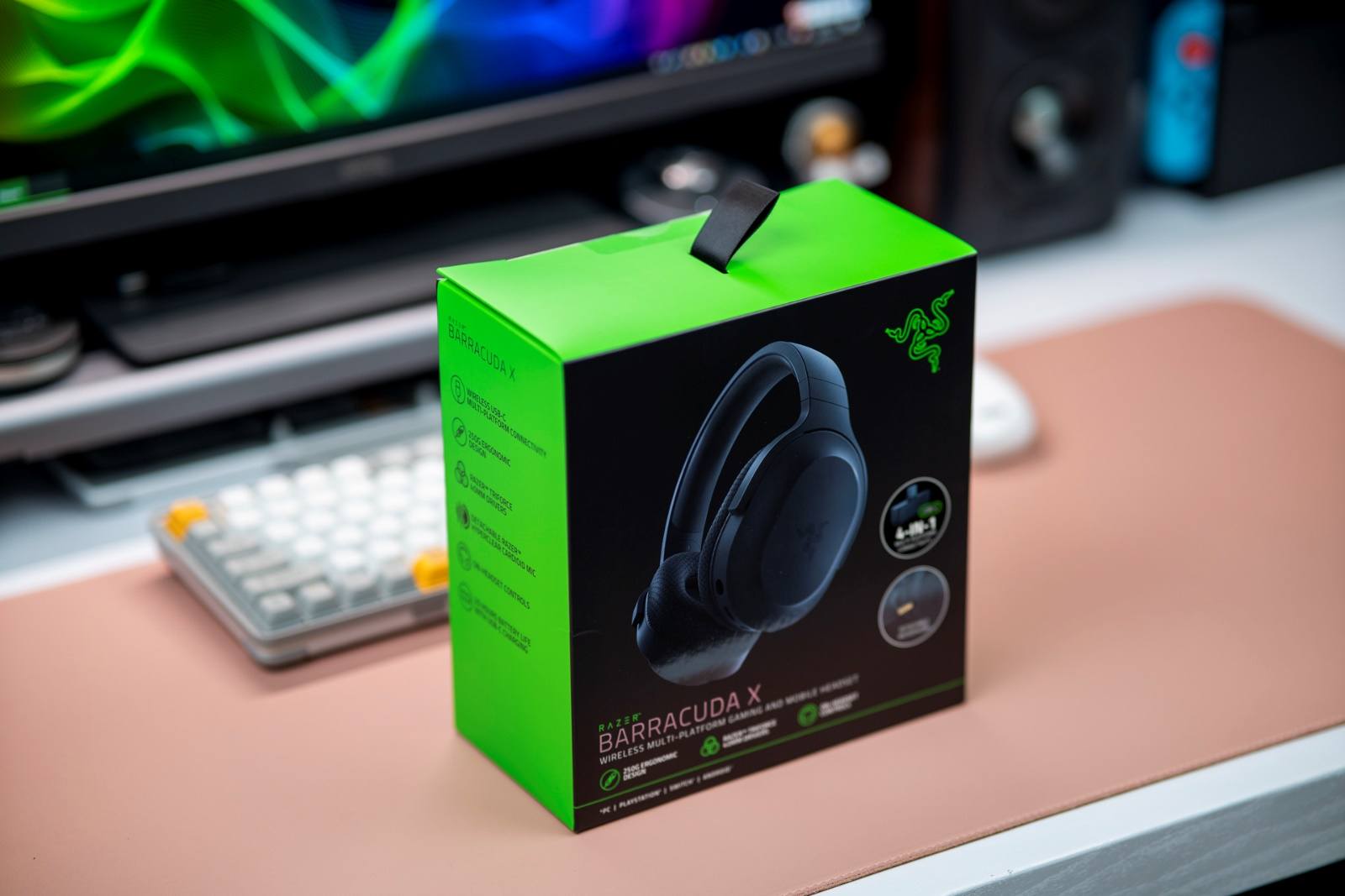 Takes all mainstream platforms, 2.4g is as stable as a dog, the Razer ...