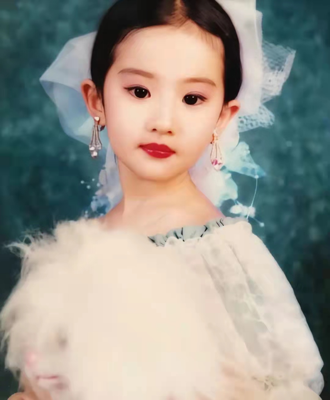 Liu Yifei can become famous at the age of 15 and is inseparable from a ...