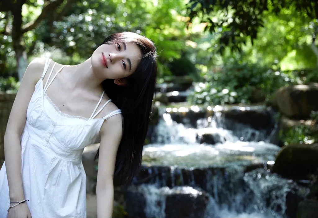 Little gossip, Ju Jingyi, Hou Minghao, Gong Jun, Ma Sichun - iNEWS