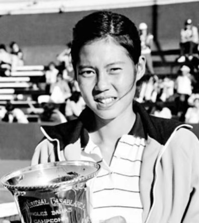 Tennis player Hu Na: defected at the age of 19, moved to Taiwan at the ...