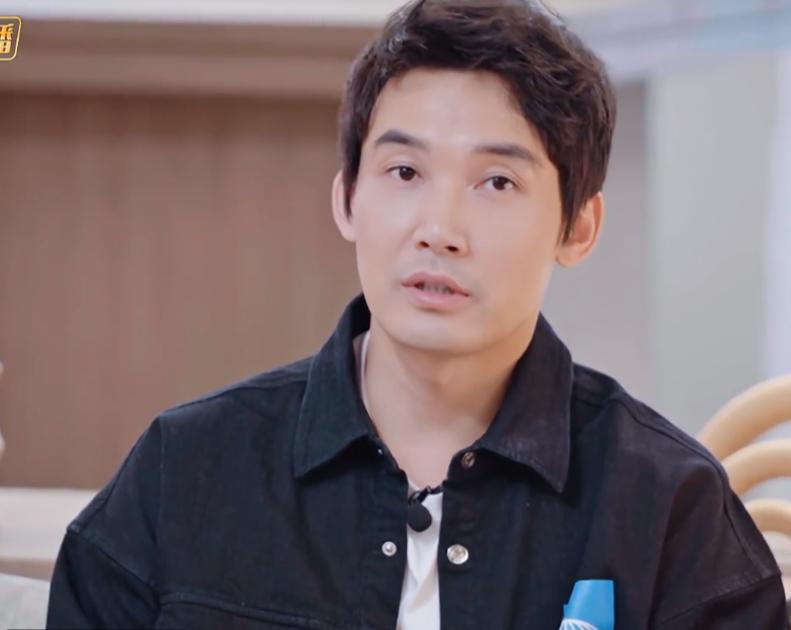 Zhang Duo was so angry that Huang Shengyi ridiculed the ungentleman ...