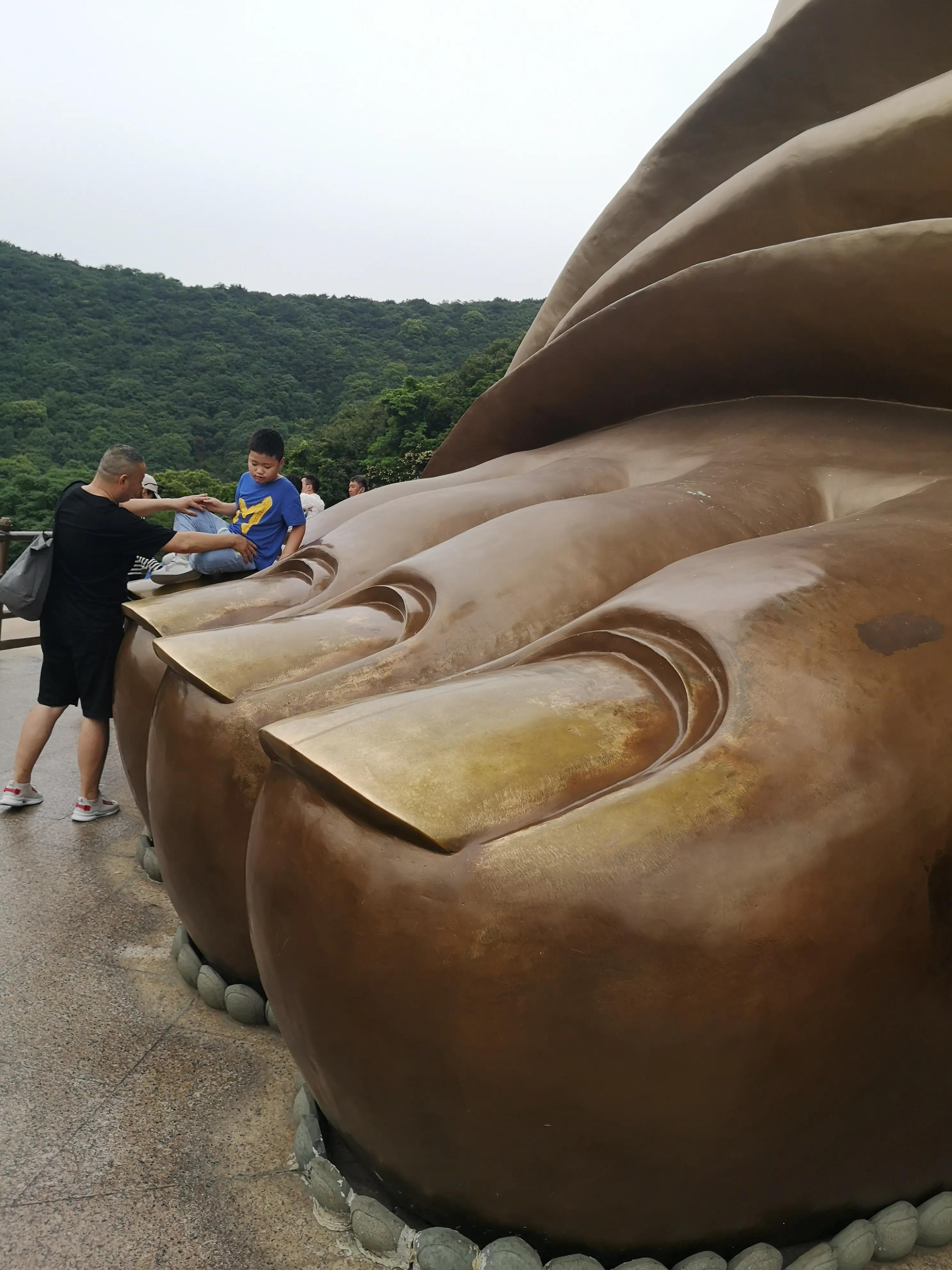 Wuxi Lingshan Giant Buddha is truly spiritual - iNEWS