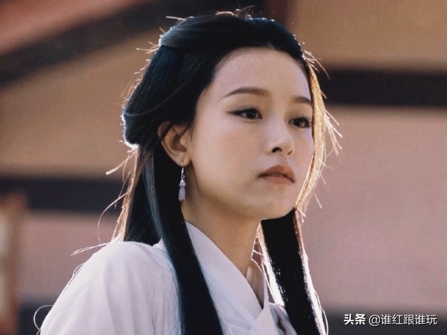 When Duan Yu saw Wang Yuyan for the first time, he peeed on his pants ...