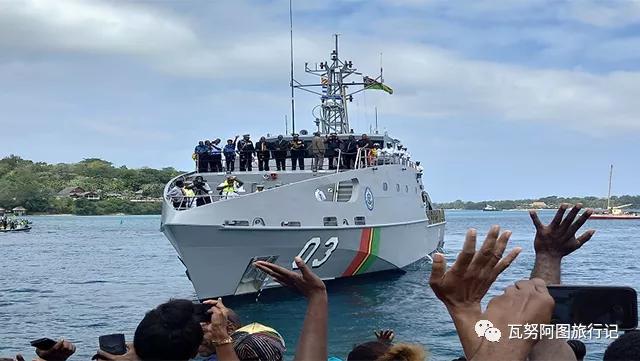 Vanuatu public welcomes the commissioning of the Tacuré patrol boat - iNEWS