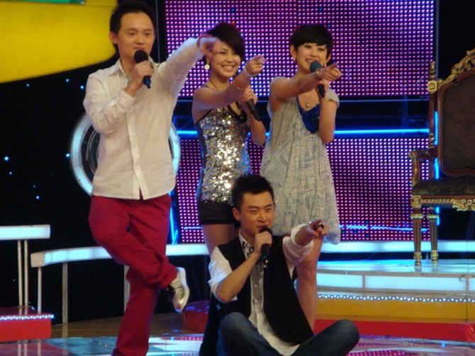 Haifeng passed away, all the lead singers of "I Love To Remember Lyrics ...