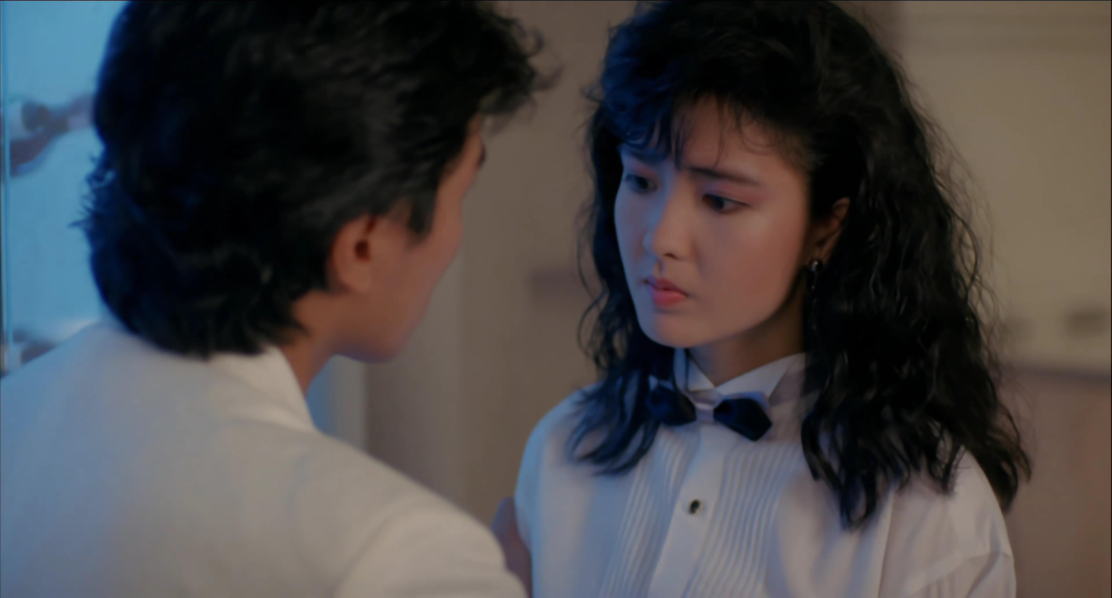 Stephen Chow's early films, hand in hand with Chen Huimin, the heroine Zhou Huimin has a fairy ...