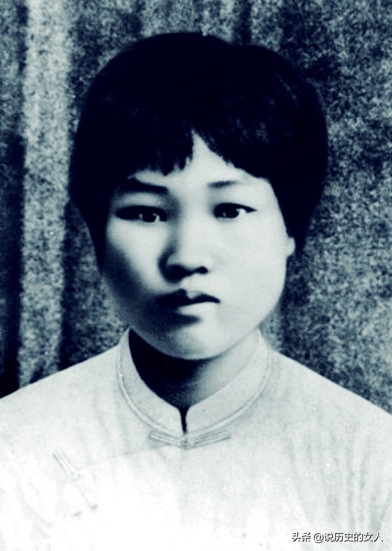 How deep is Mao Zedong's feelings for Yang Kaihui?Write two poems, one ...