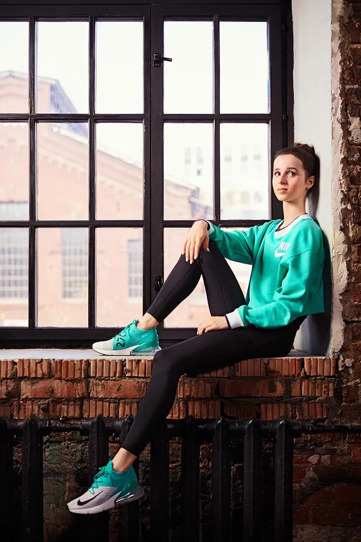 Russian beauty, ballerina Maria Holeva (Мария Хорева) - iNEWS