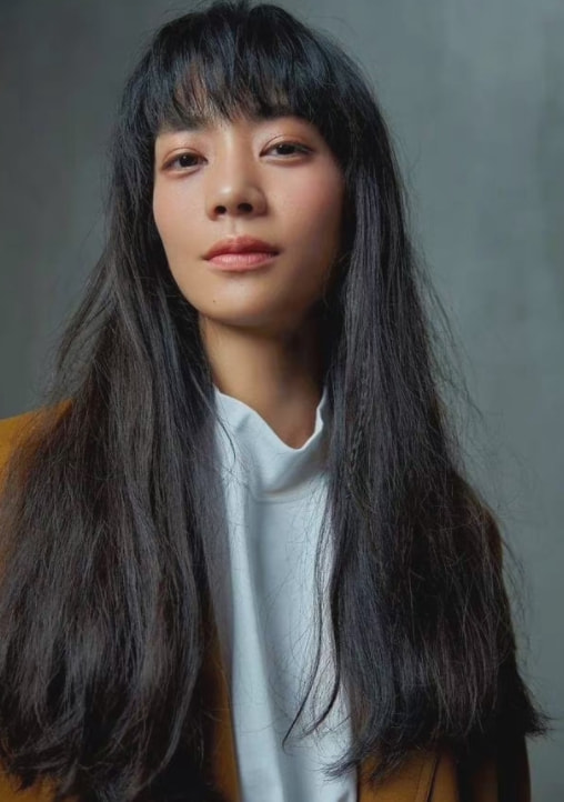 Yin Fang suddenly announced his marriage as a father, and posted photos ...