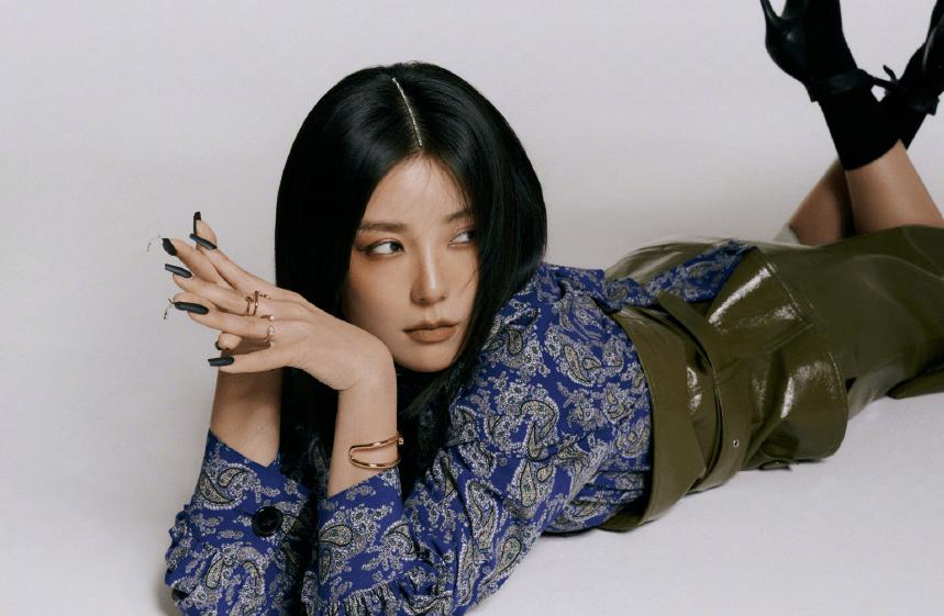 After Zhao Yihuan's "Adolescence" became popular, he was labelled as ...