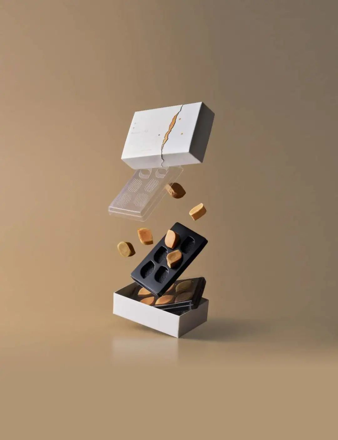 A collection of creative gift box packaging design ideas that deserve ...