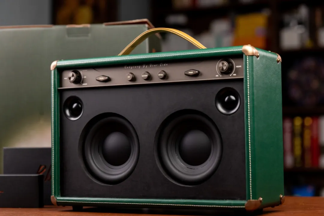 I was impressed by the good looks + customization + good sound and ...