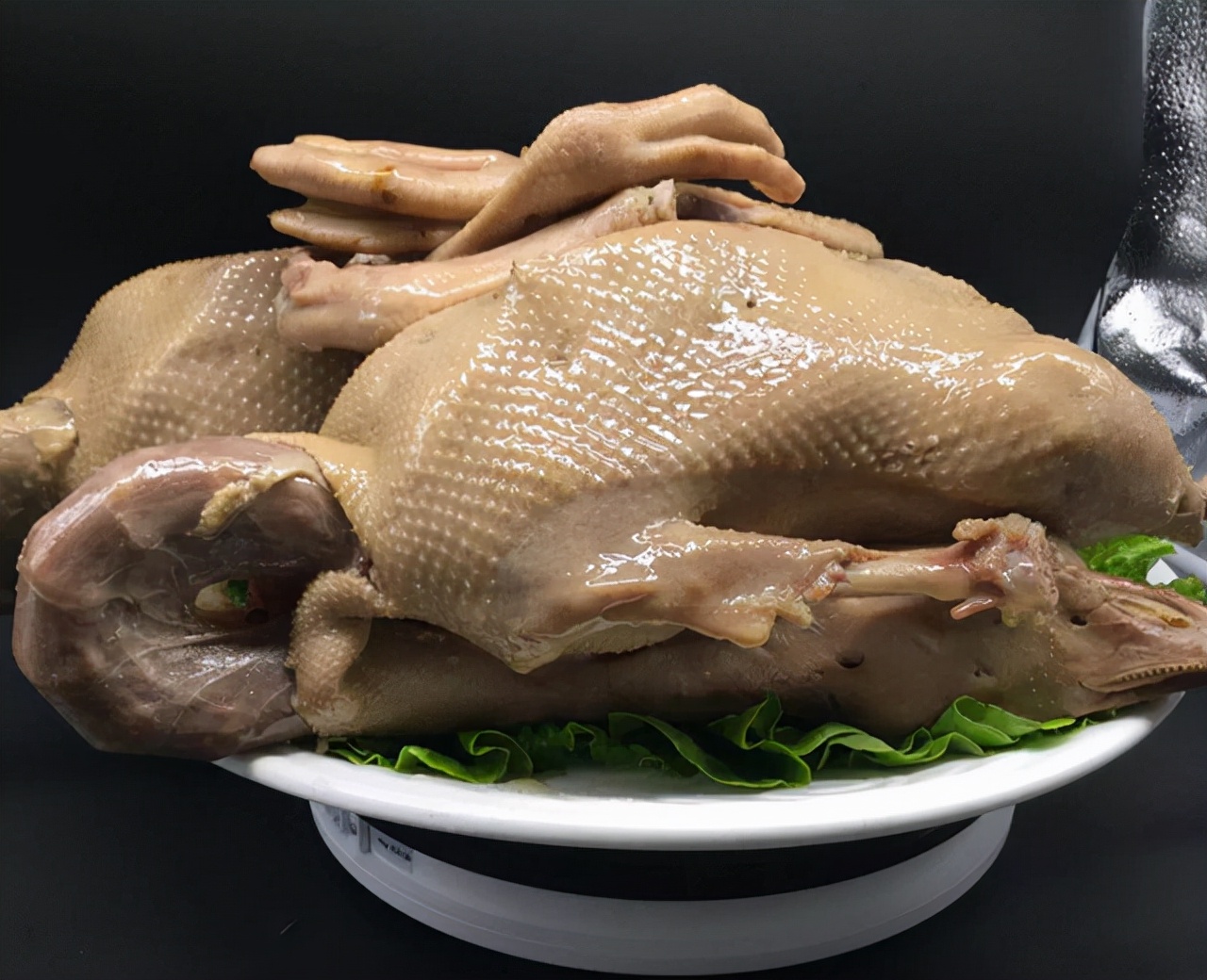 Wushan tribute goose with rich, mellow and endless aftertaste - iNEWS