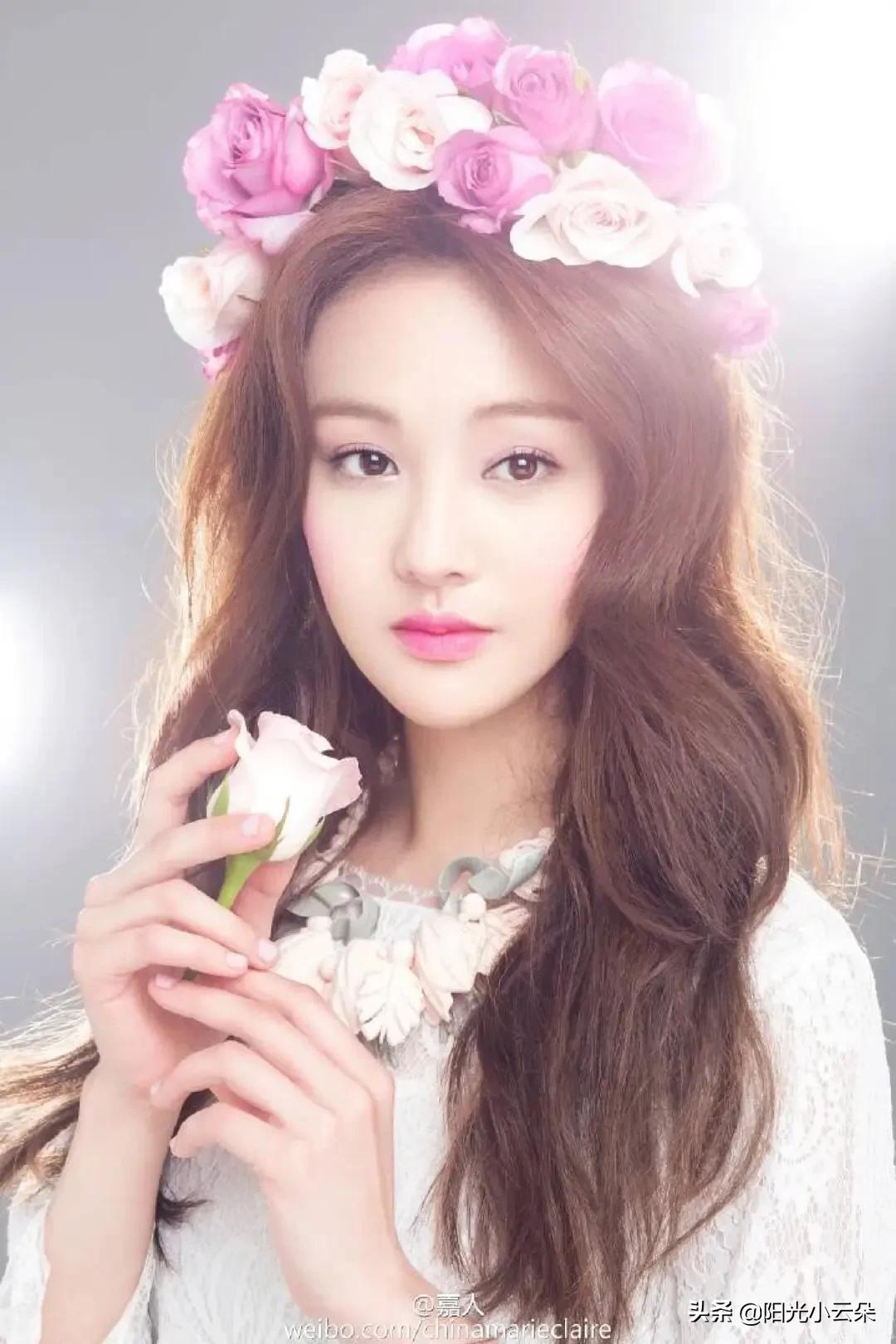 Zheng Shuang, a once alive little fairy, an optimistic big shell, a ...