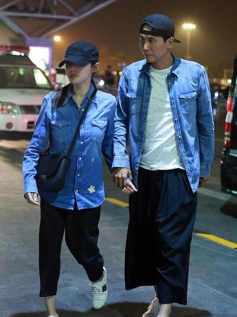 Choo Ja Hyun couples show affection in couple clothes, wear baseball ...