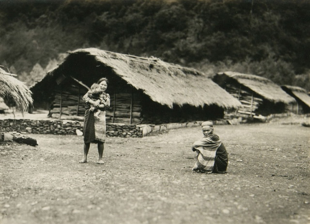Old photos of indigenous people in Taiwan in 1927 - iNEWS