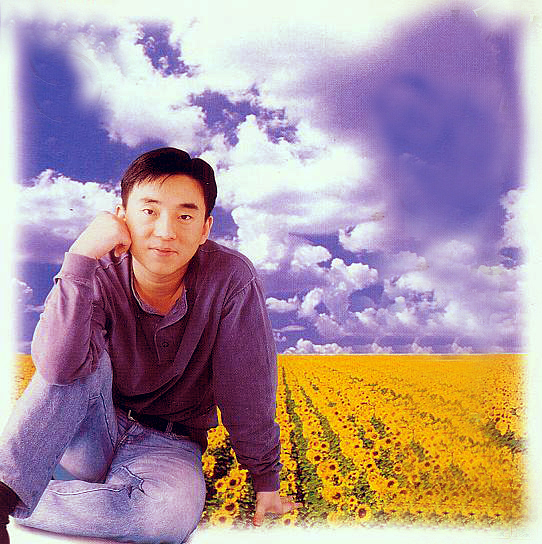 The famous singer Lu Fang: The journey was rough and quiet, and he was ...