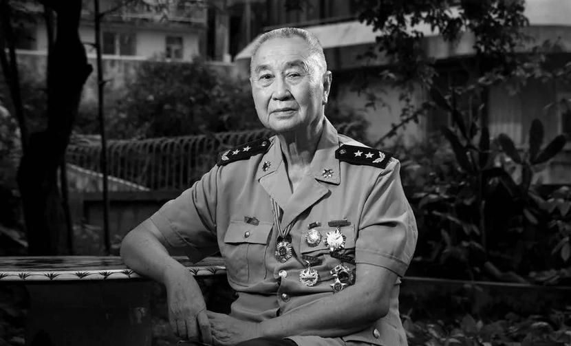Ye Zhengda: General Ye Ting's eldest son, he paid 100,000 yuan to help ...