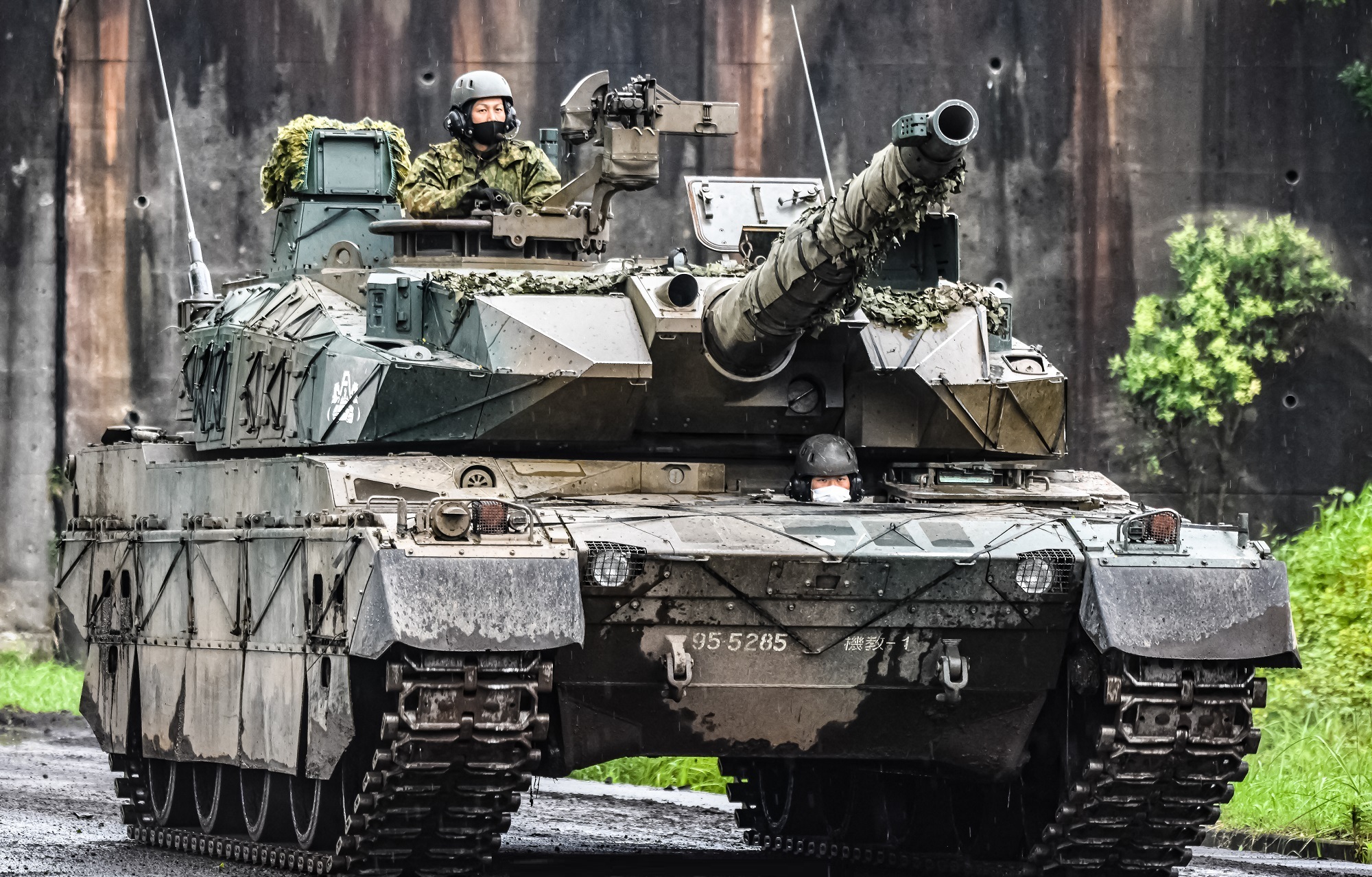 The world's most expensive tank runner-up Japan Type 10 main battle ...