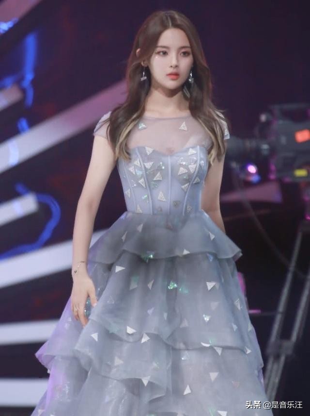 Female singer influence list: Deng Ziqi and Stefanie Sun are soaring ...