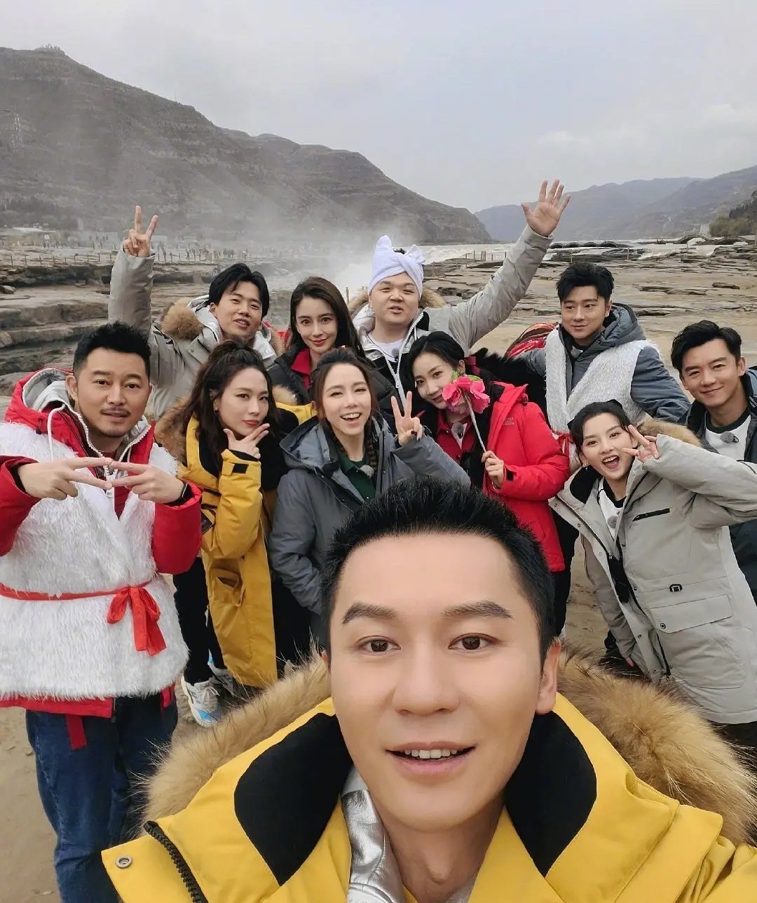 The official announcement of the new "Running Man" 7 individual posters ...