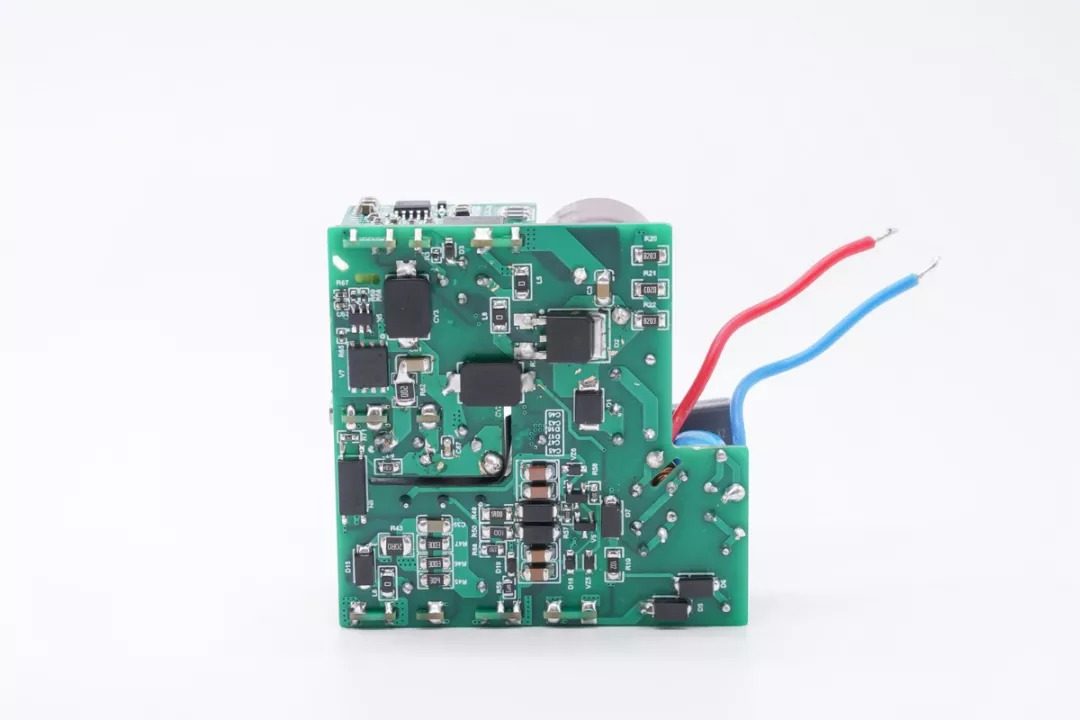 Juneng Chuangxin launches a variety of high-efficiency GaN PD fast ...