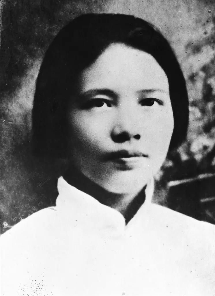 Why did Xiang Jingyu and Cai Hesen, who were praised by Mao Zedong as ...