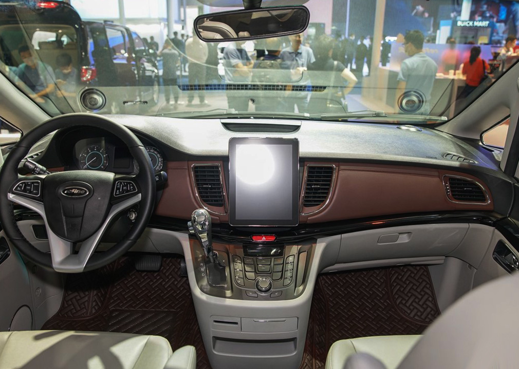 JAC's new large 7-seater MPV, Refine L5 real car unveiled, wheelbase ...