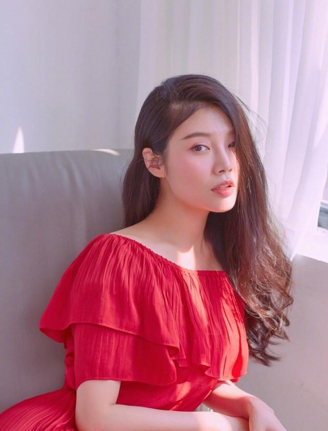 With the popularity of the TV "Remaining Sin", Xu Dongdong is not only slim and slim, but also ...